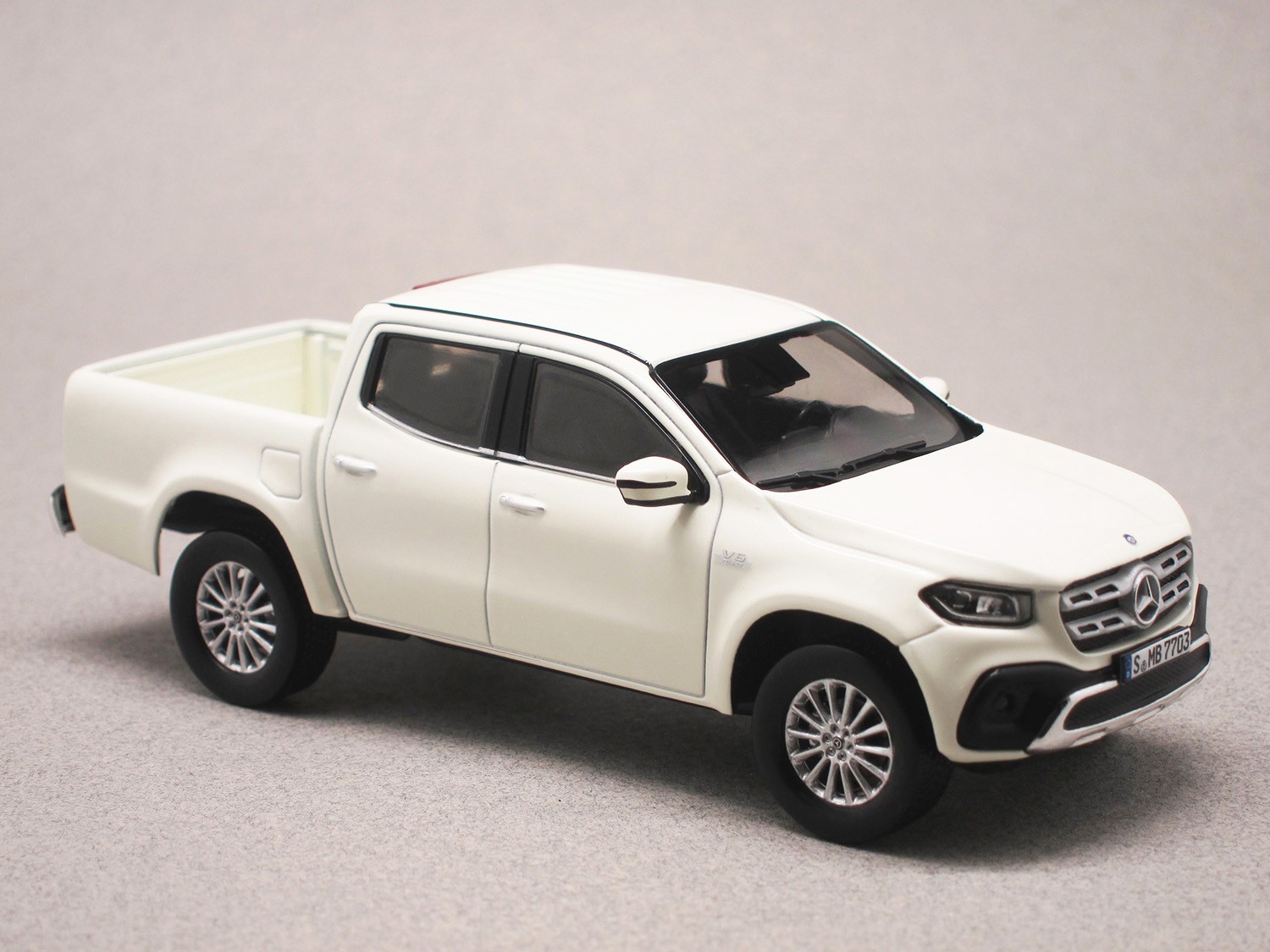 Mercedes X Class White Spark 143 Minicarweb